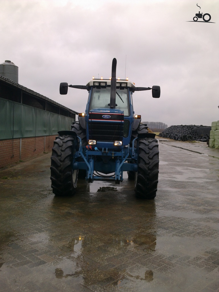 Foto Ford 8730 #598249