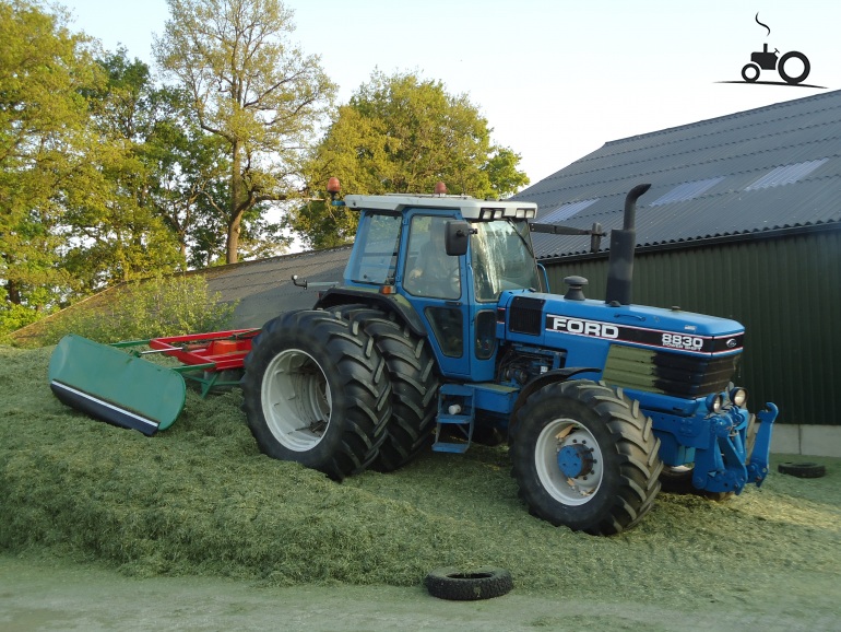Ford 8830 - United Kingdom - Tractor picture #640263