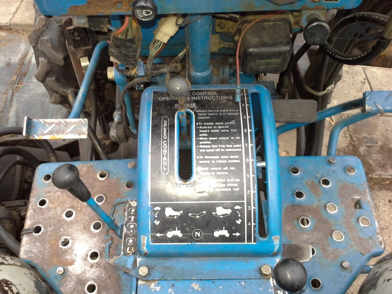 Ford 1210 - United Kingdom - Tractor picture #884255