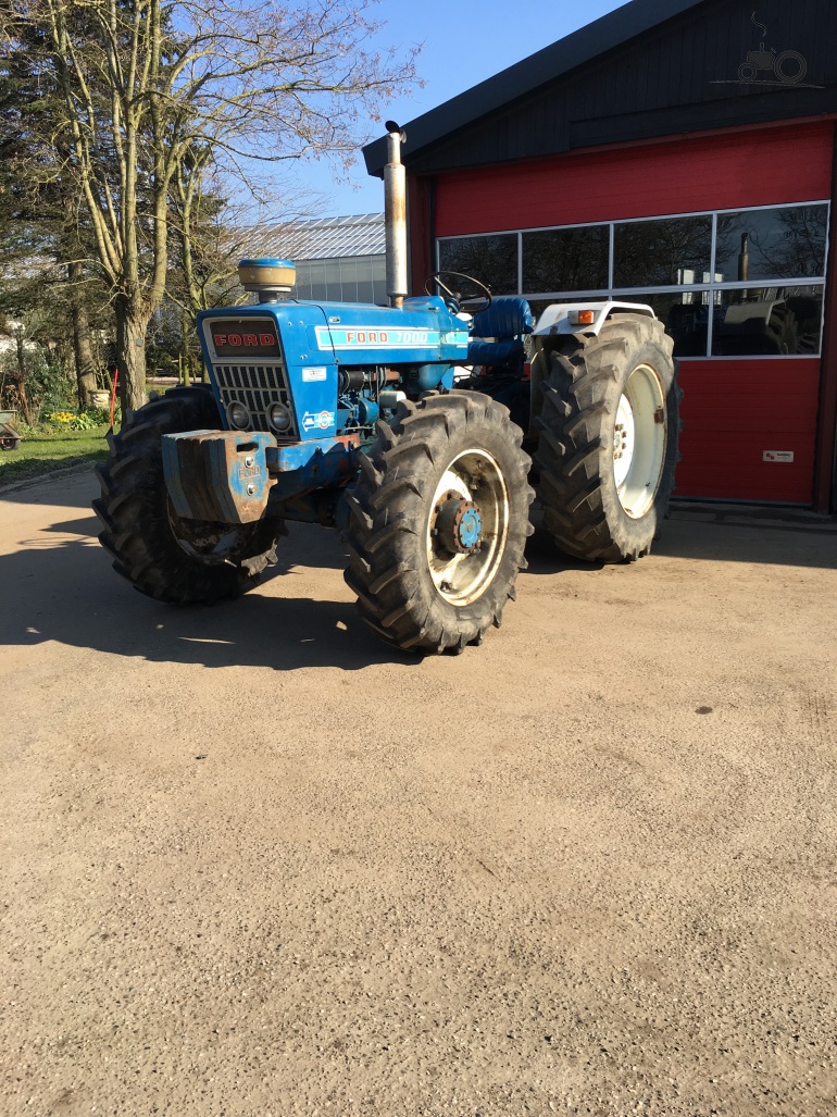 Foto Ford 7000 #957624