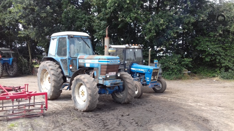 Foto Ford 8100 #979868