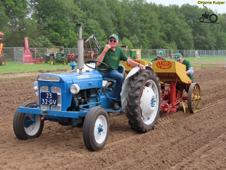 Foto Fordson Super Dexta #1482382