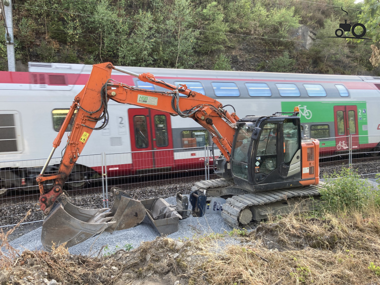 Foto Hitachi Zaxis 135 US #1486015