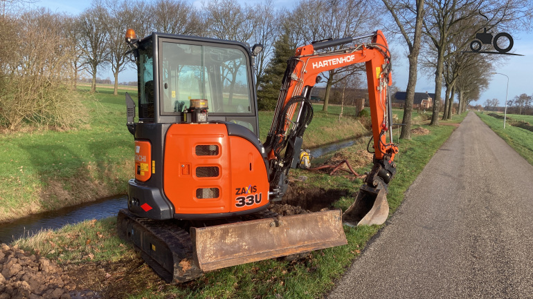 Foto Hitachi Zaxis 33U (graafmachine) #1504306