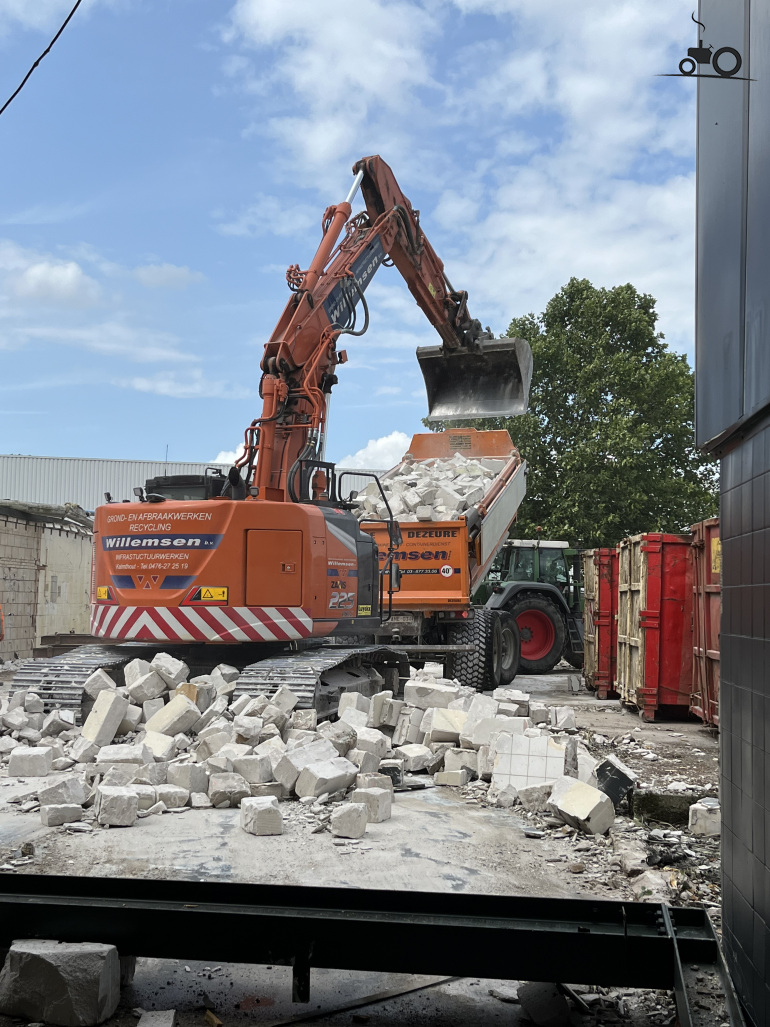 Foto Hitachi Zaxis 225 #1527451