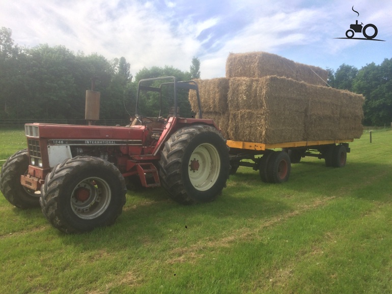 Foto International 1246 #1230094