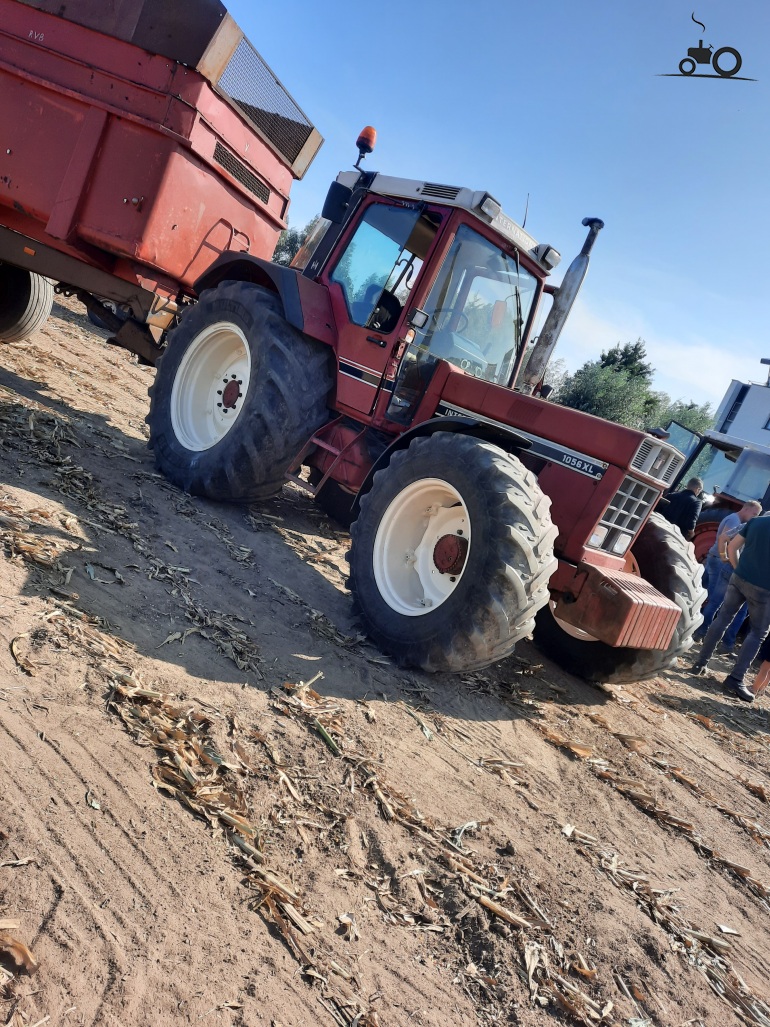 Foto International 1056 XL #1377931