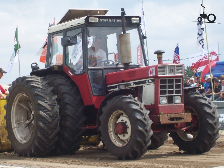 Foto International 1246 #139485