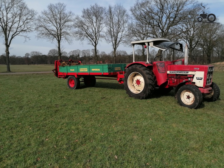 Foto International 654 #1460980