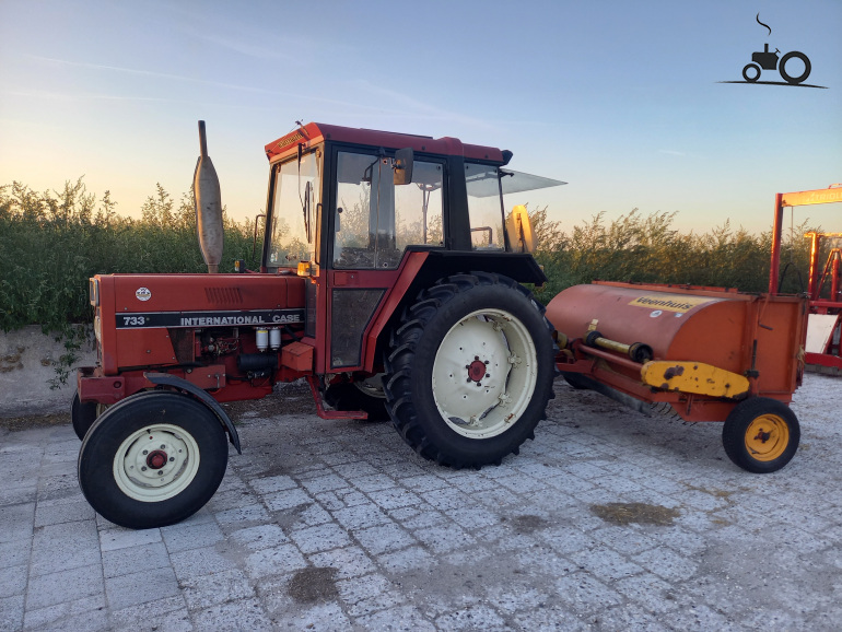 Foto International 733 #1485213