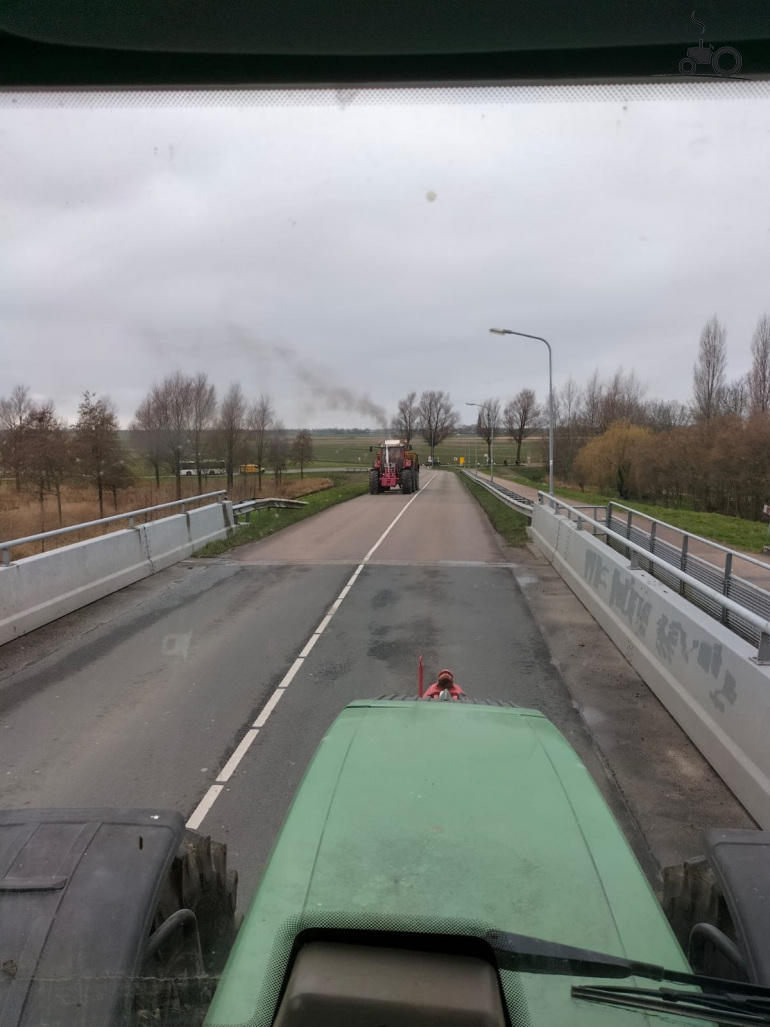 Foto International 1056 XL #1510746