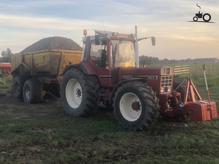 Foto International 1056 XL #1536302