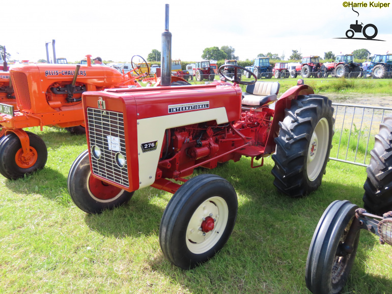 international 276
