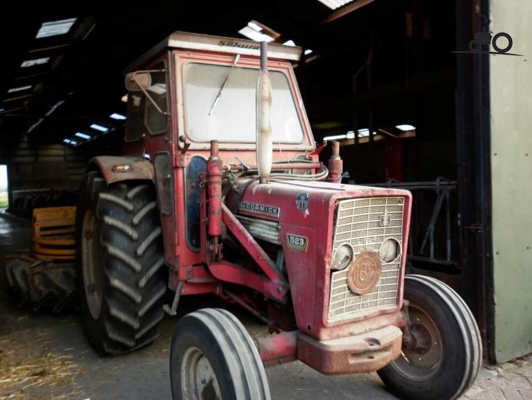 Foto International 523 #520250