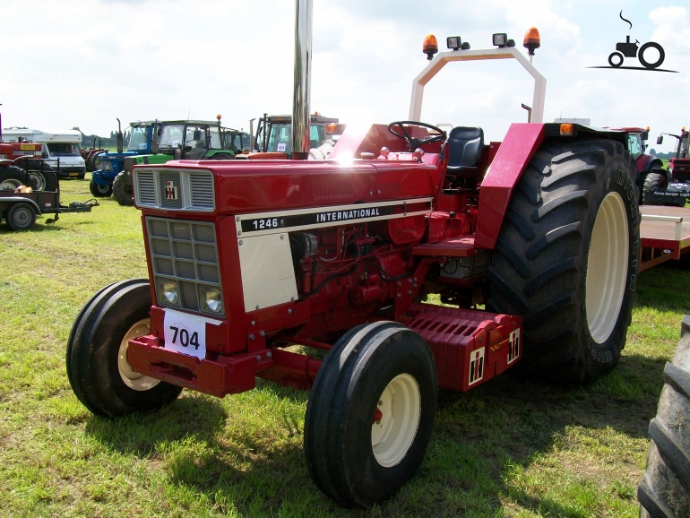 Foto International 1246 #672337