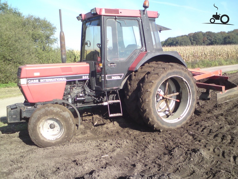 Foto Case International 745 XL #951594