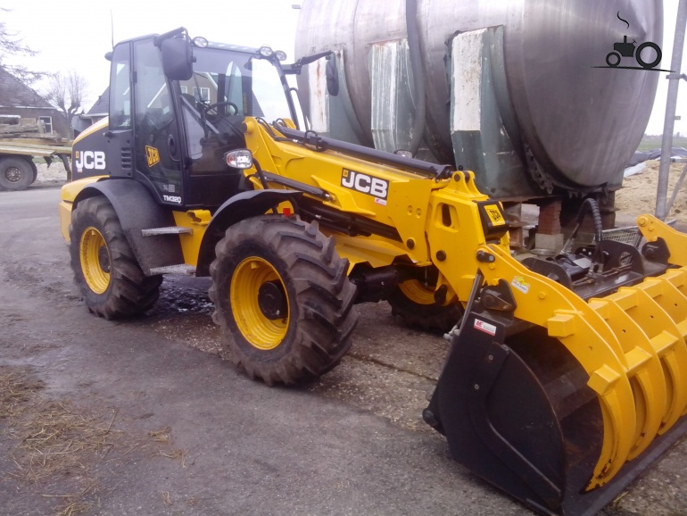 JCB TM 320 - France - Tracteur image #827364