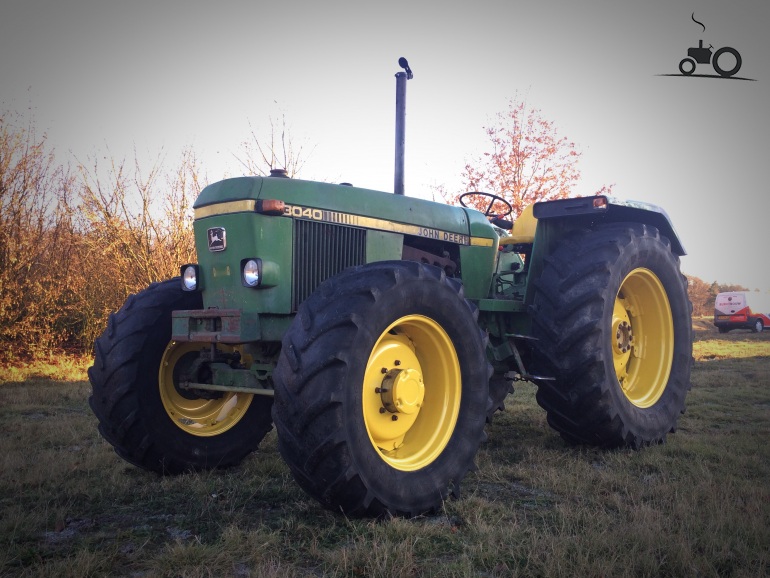 Foto John Deere 3040 #1129985