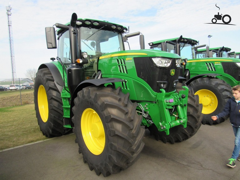 Foto John Deere 6195R #1148598