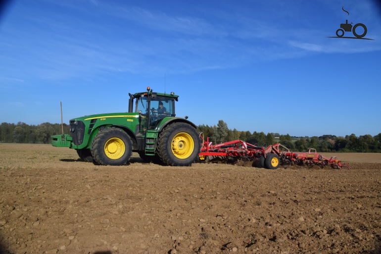 Foto John Deere 8130 #1256725