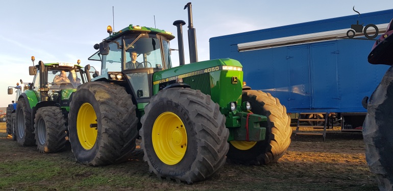 Foto John Deere 4050 #1279306