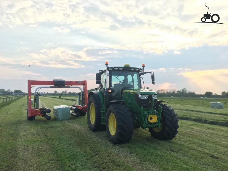 Foto John Deere 6130R #1294513