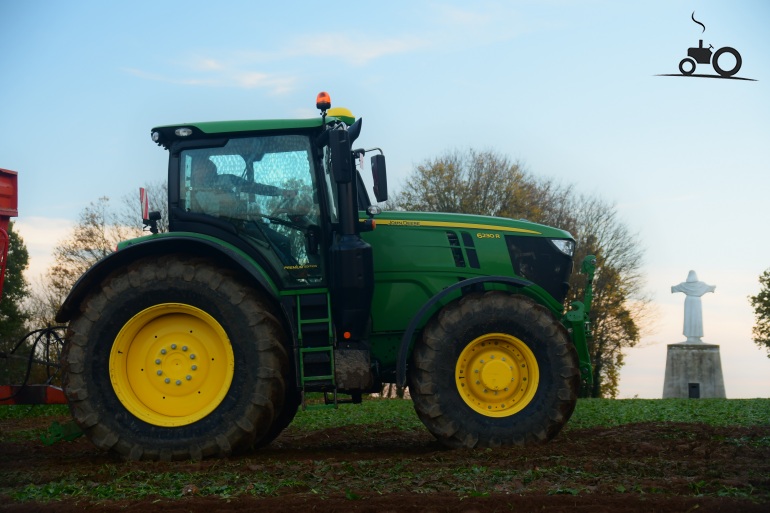 Foto John Deere 6230R #1323105