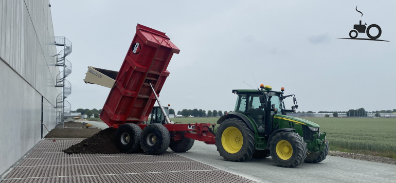 Foto John Deere 5100R #1356672