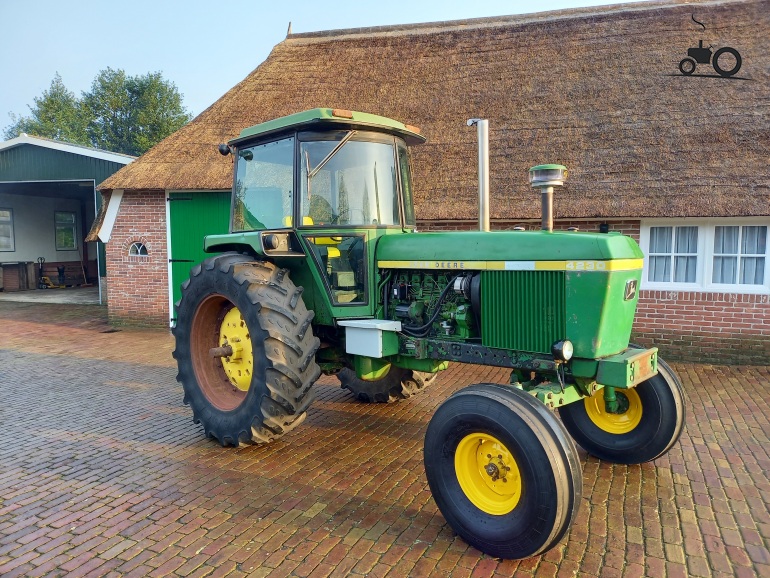 Foto John Deere 4230 #1392938