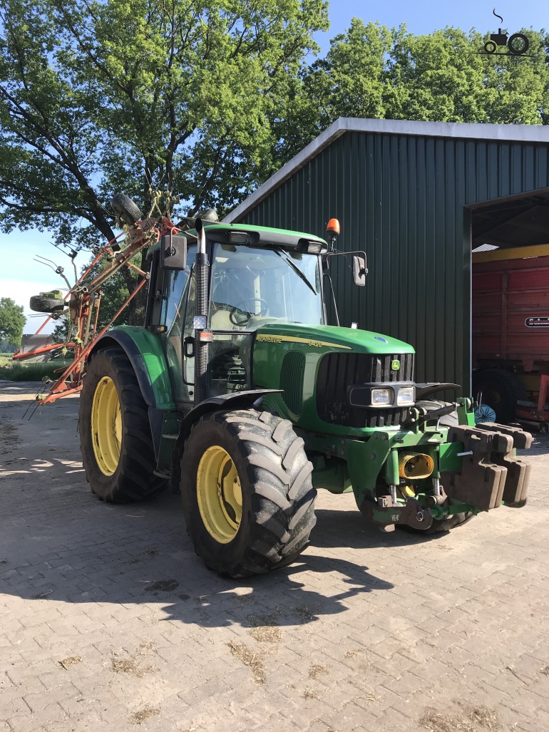 Foto John Deere 6420 #1427271