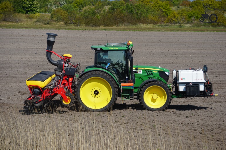 Foto John Deere 6125R van Mechielsen Oldehove bv