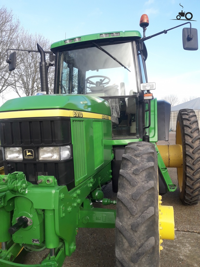 Foto John Deere 6910 #1456079