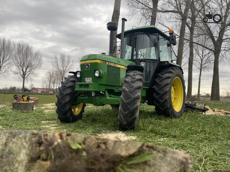 Foto John Deere 2140 #1461102
