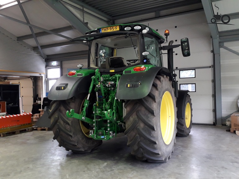 Foto John Deere 6155R van Kraakman BV