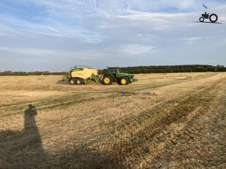 Foto John Deere 8345R #1481646