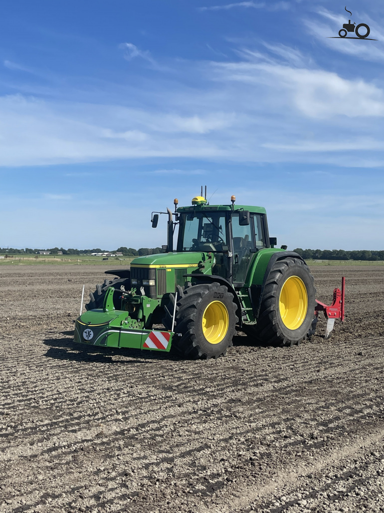 Foto John Deere 6910 #1483875
