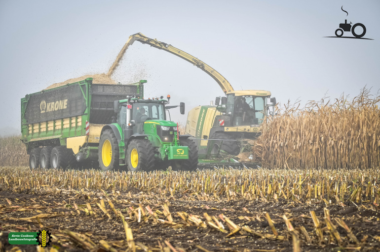 Foto John Deere 6215R #1490502