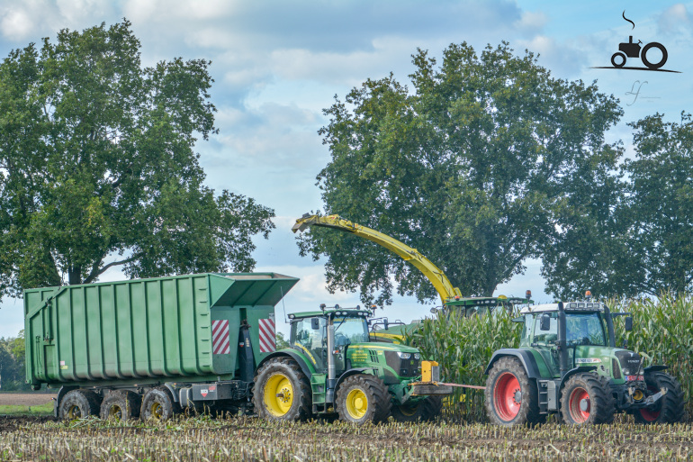 Foto John Deere Meerdere van Loonwerken Hannes Verboven
