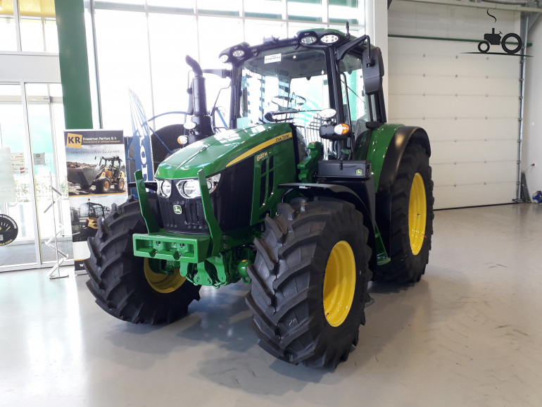 Foto John Deere 6120M van Kraakman BV