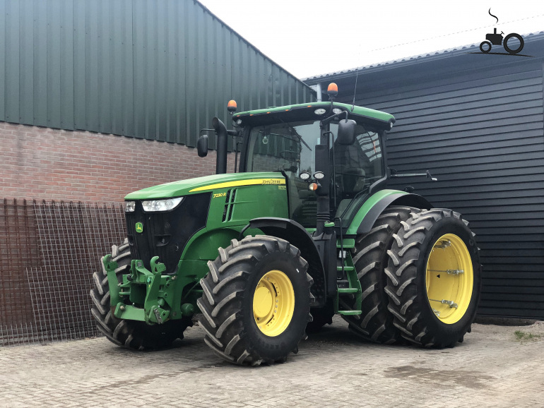 Foto John Deere 7230R #1500118