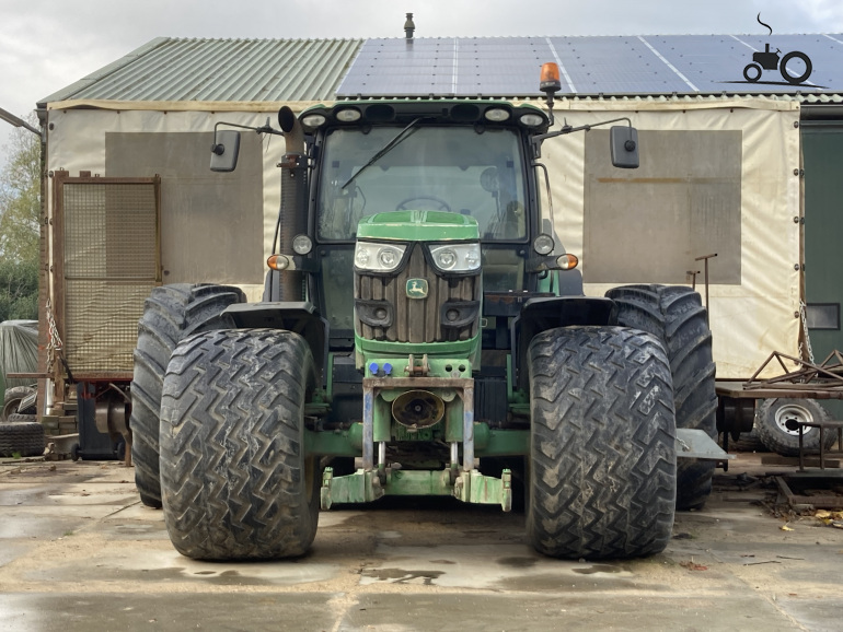 Foto John Deere 6130R #1500909