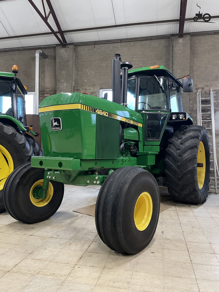 Foto John Deere 4640 #1504099