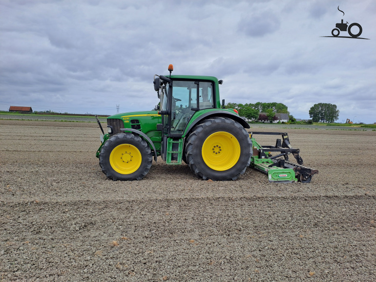 Foto John Deere 6230 Premium #1520023