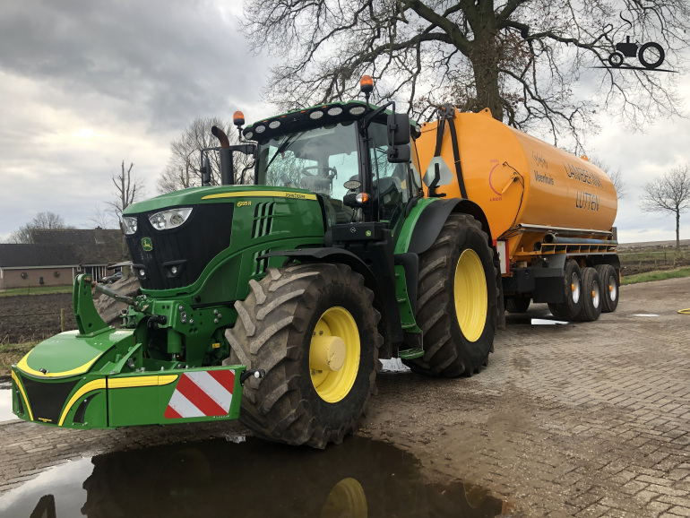 Foto John Deere 6195R van Loonbedrijf lamberink