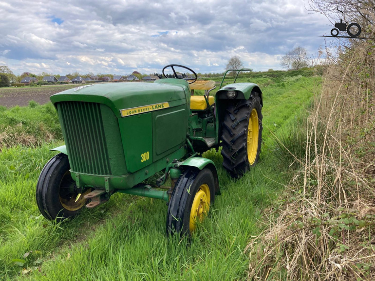 Foto John Deere Lanz 300 #1566426