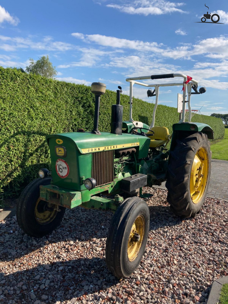 Foto John Deere 2120 #1566477