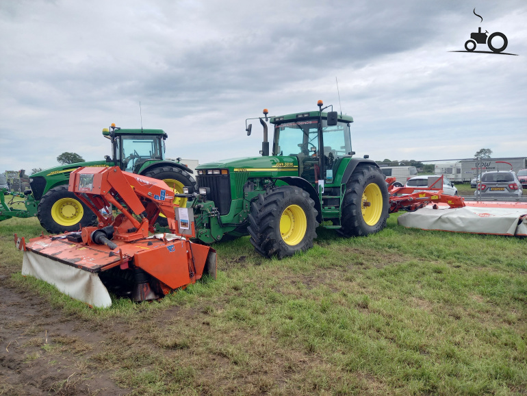 Foto John Deere 8410 #1570055