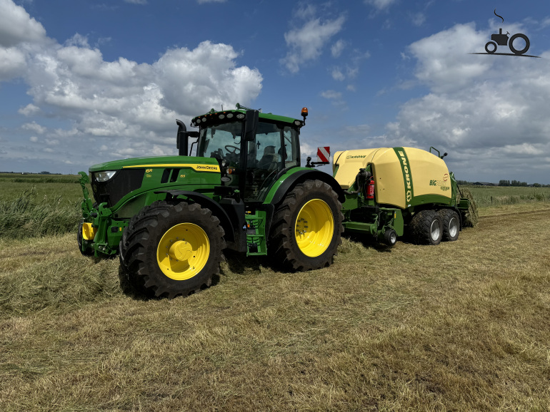 Foto John Deere 6R 155 #1571683