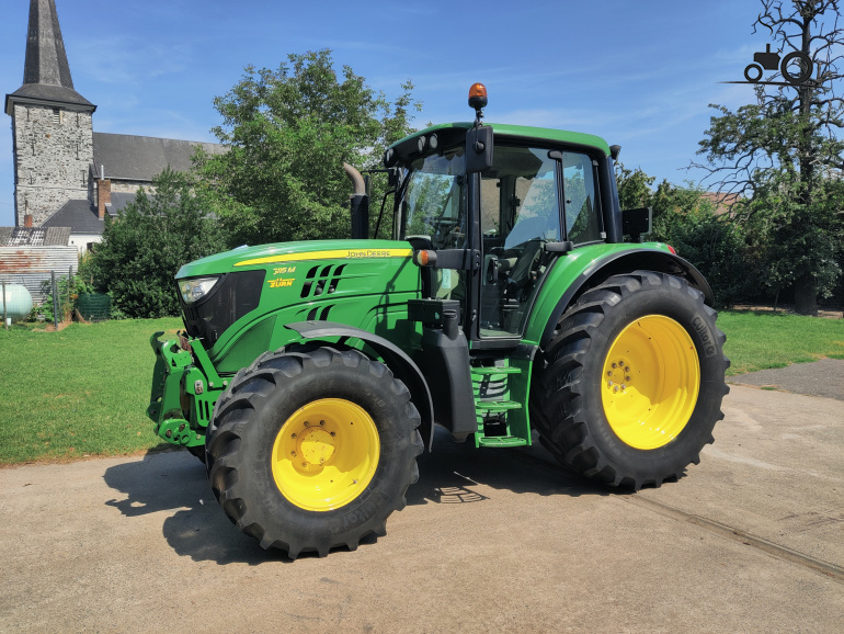 Foto John Deere 6115M #1581666