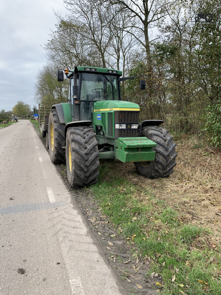 Foto John Deere 7710 #1601275